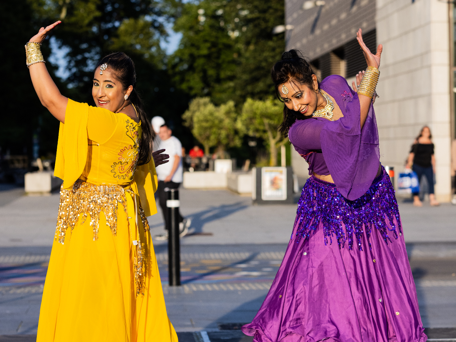 Bollywood Dance - Intermediate - Art Asia